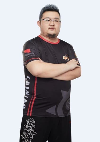 Gerrard, Weatherlight Hero revealed in Commander 2019 spoilers