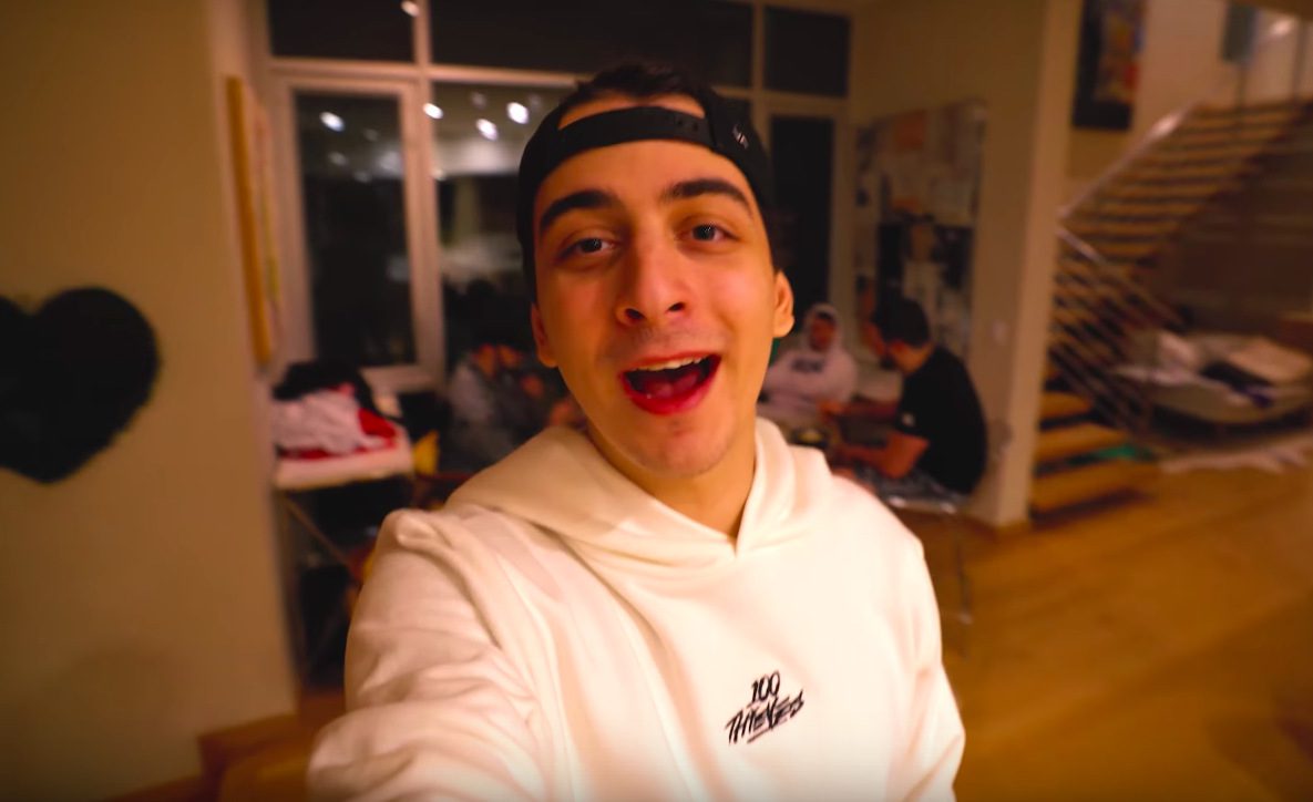 Cloakzy could be the next streamer to join 100 Thieves
