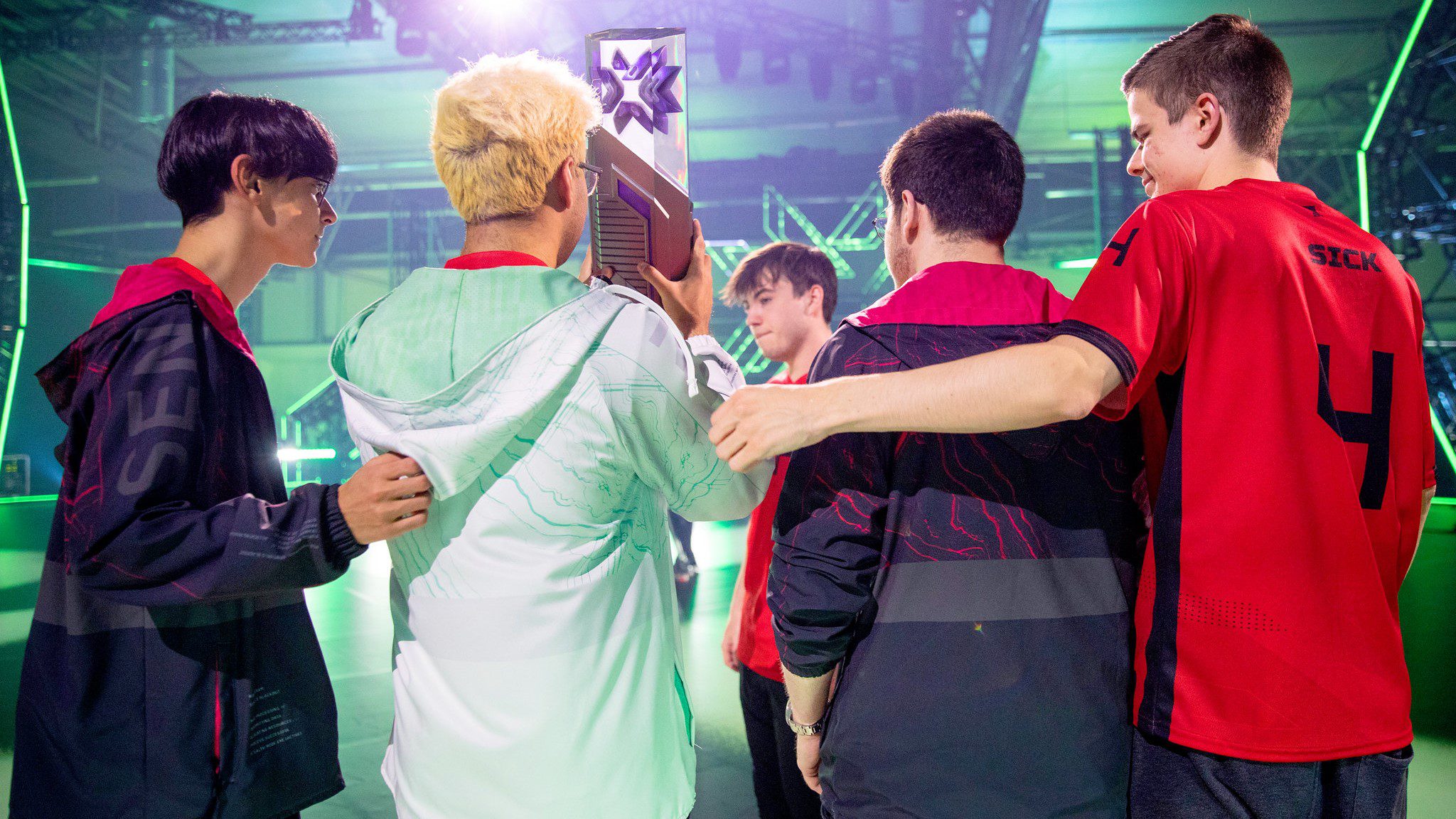 Sentinels: the best VALORANT team in the world - Upcomer