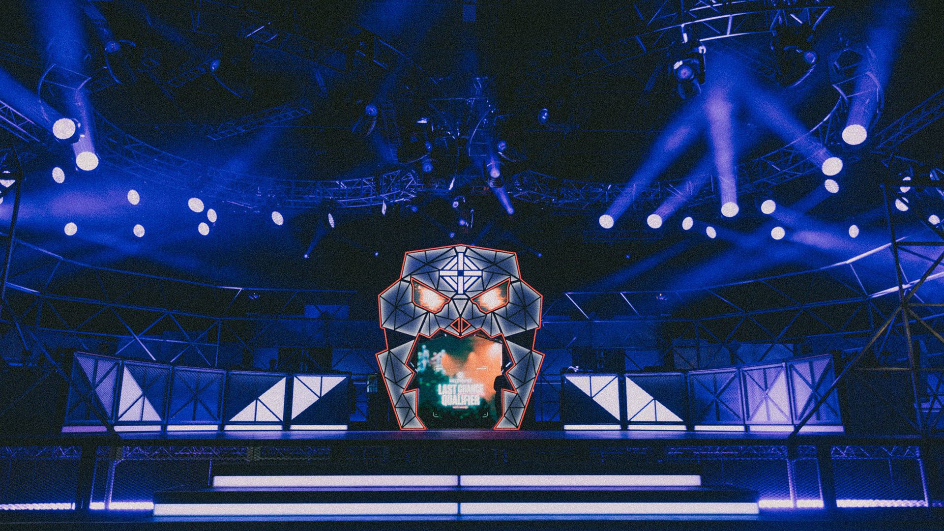 First day of VCT North America LCQ plagued by tech issues