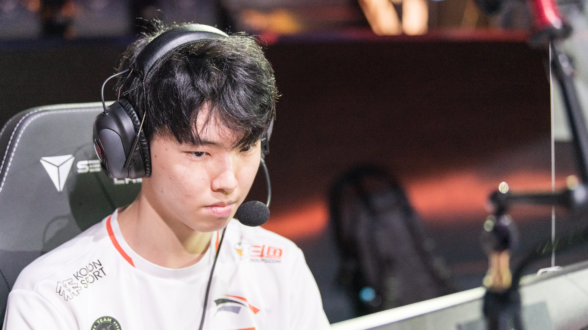 Gen.G sign Chovy for the 2022 LCK season